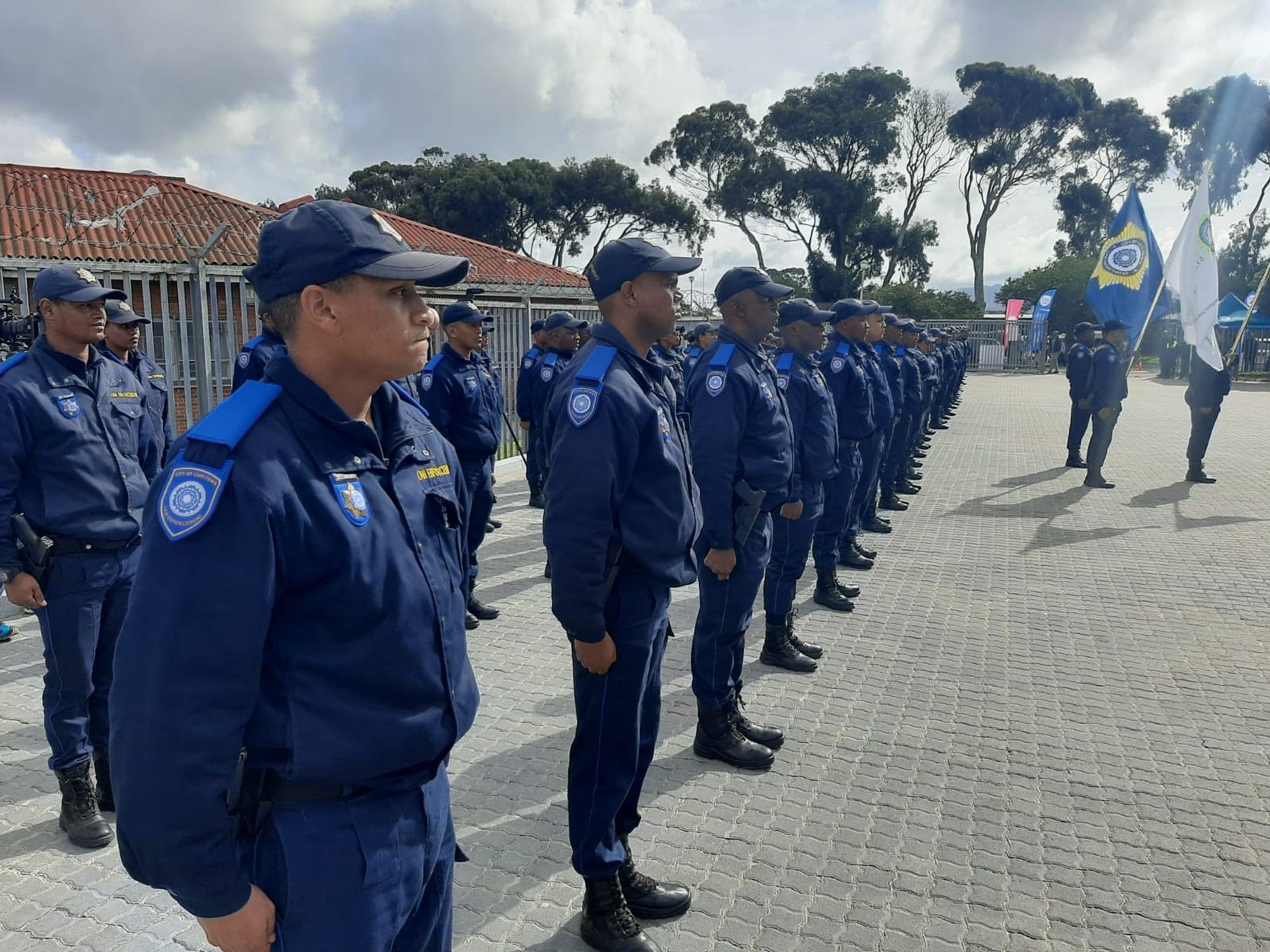 100 new LEAP officers deployed to Cape Town streets