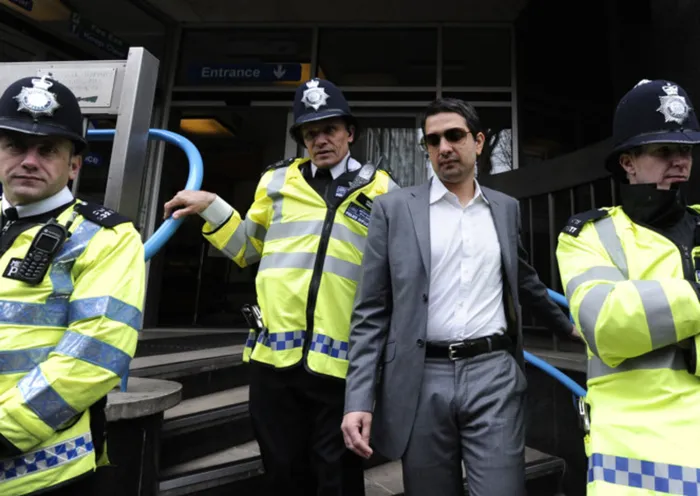 Spot-fixing trio’s agent pleads guilty