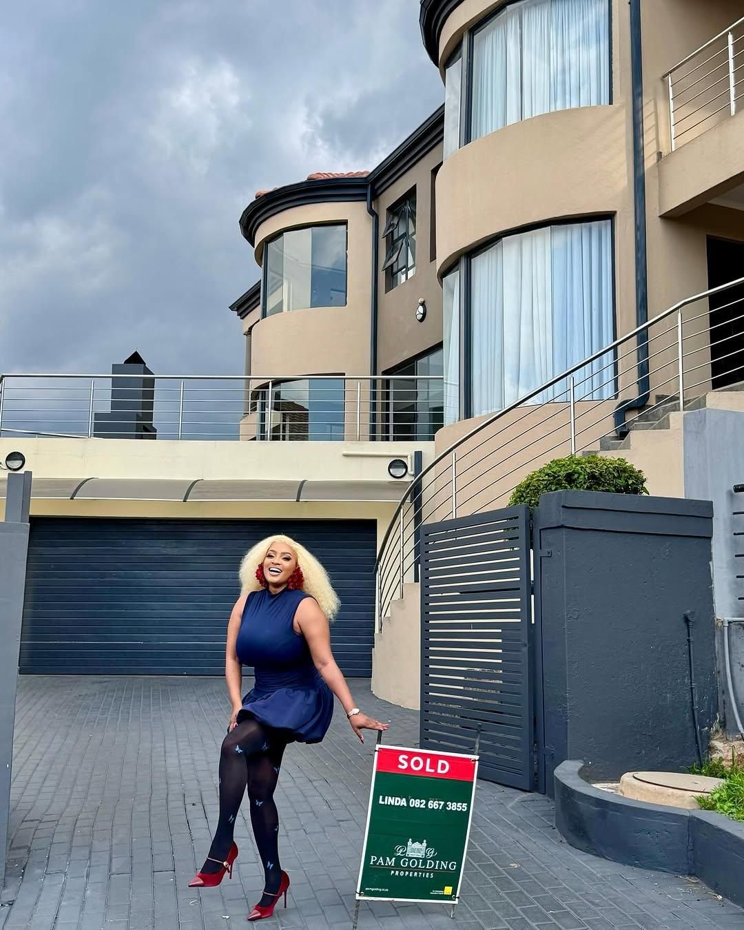 Lethabo 'Lejoy' Mathatho celebrates her new mansion purchase: '2024 a ...