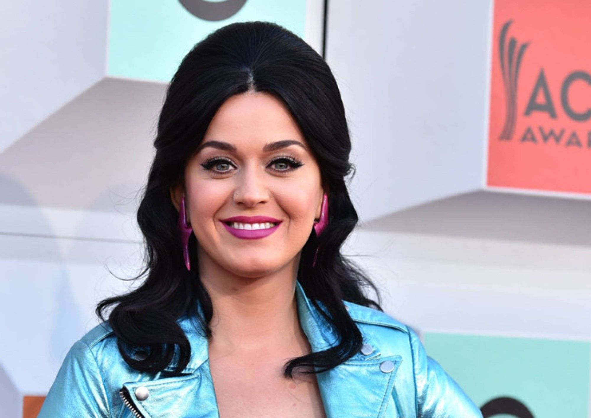 Katy Perry wins this round against nuns