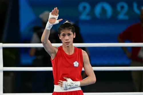 Taiwan boxer at centre of Olympic gender row 'quits event'