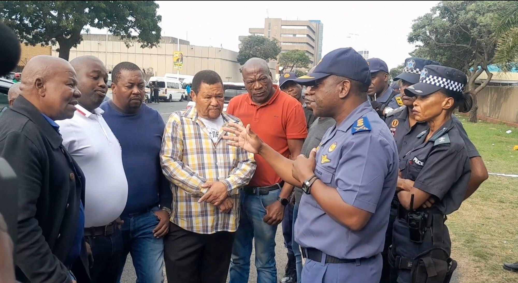 Siyamhlonipha uMkhwanazi: abamatekisi