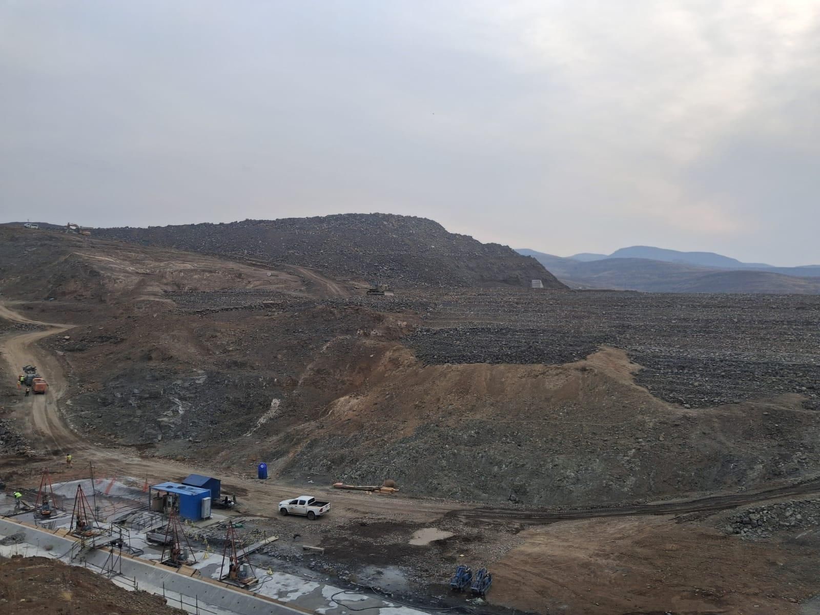 South Africa, Lesotho governments assess progress as construction ...