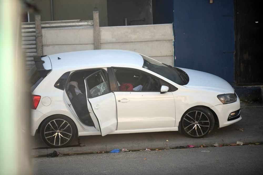 4 murders in Mfuleni: Police probe 3 men shot in a Polo, one stabbed in ...