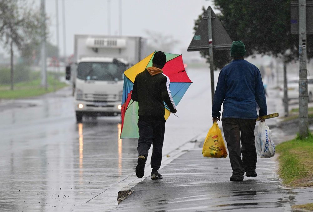Severe weather conditions to continue hitting Cape Town as level 8 ...