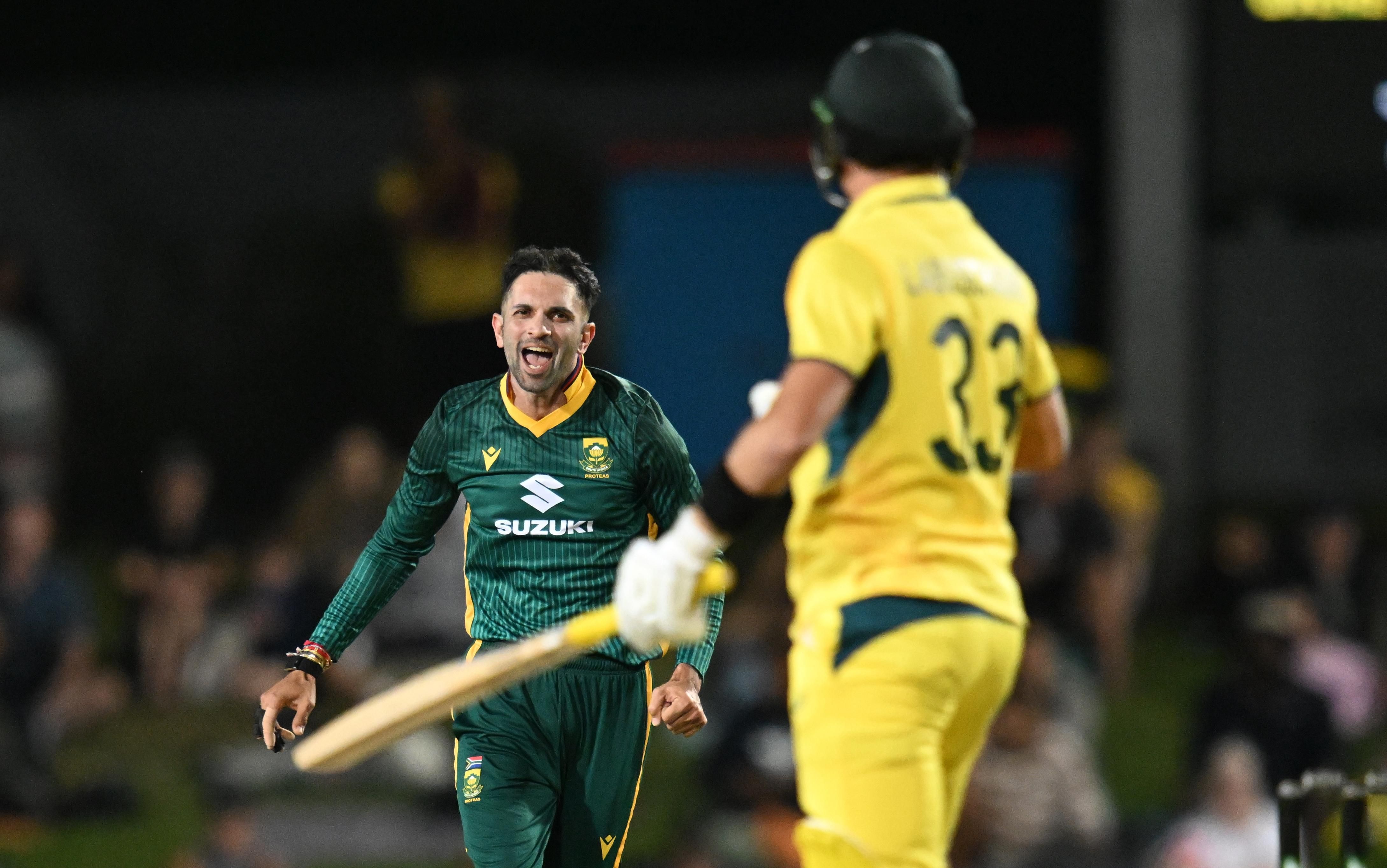 'Scholar of the game' Keshav Maharaj gives Aussies a spin lesson in ...