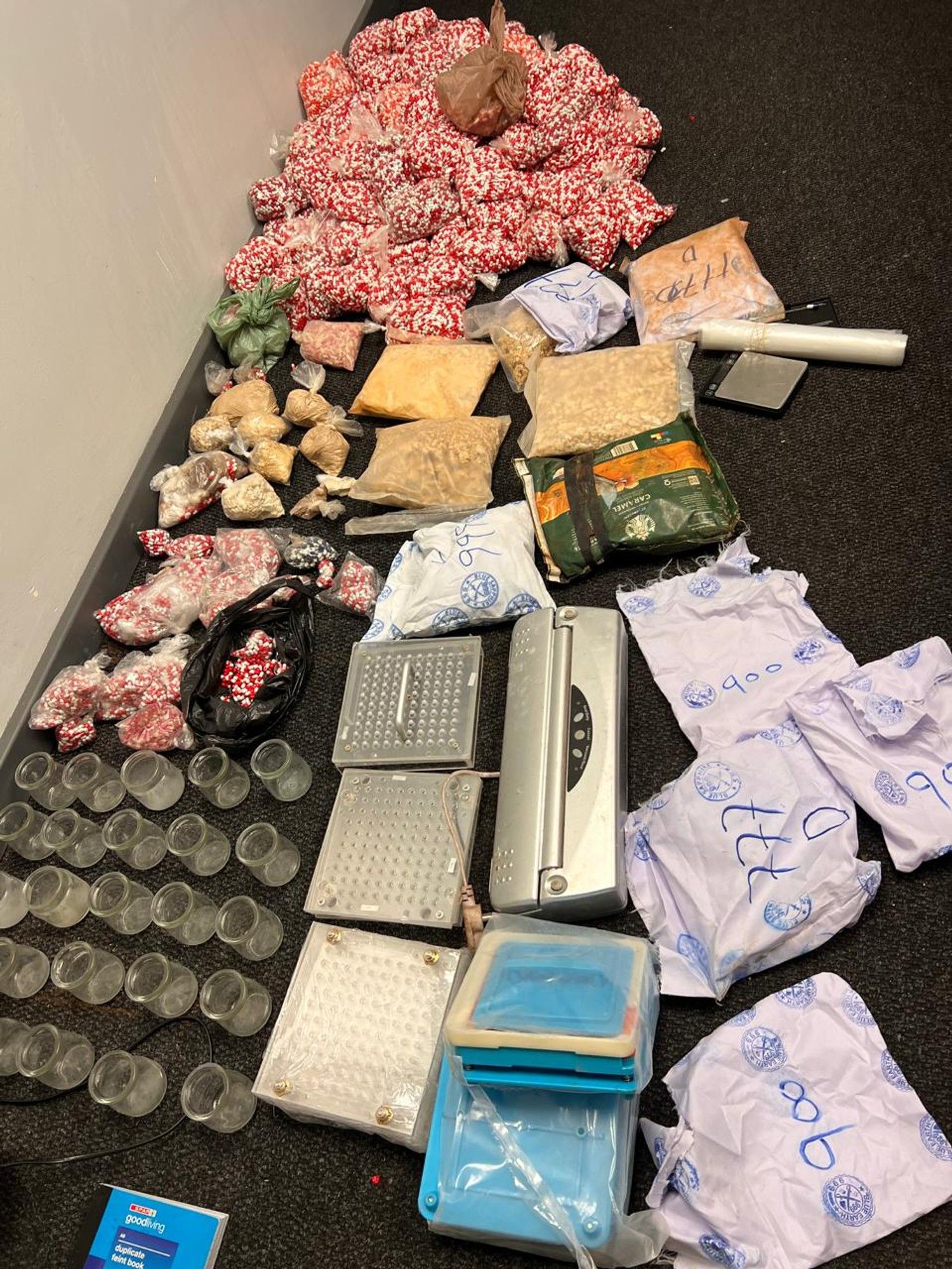 Kubashele abokufika beboshwa newunga kaR3 million