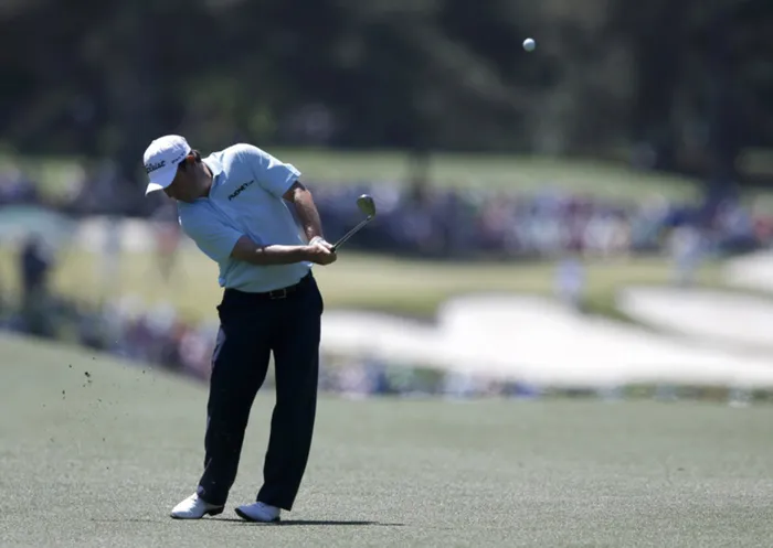 Clark closes in on Masters leaders
