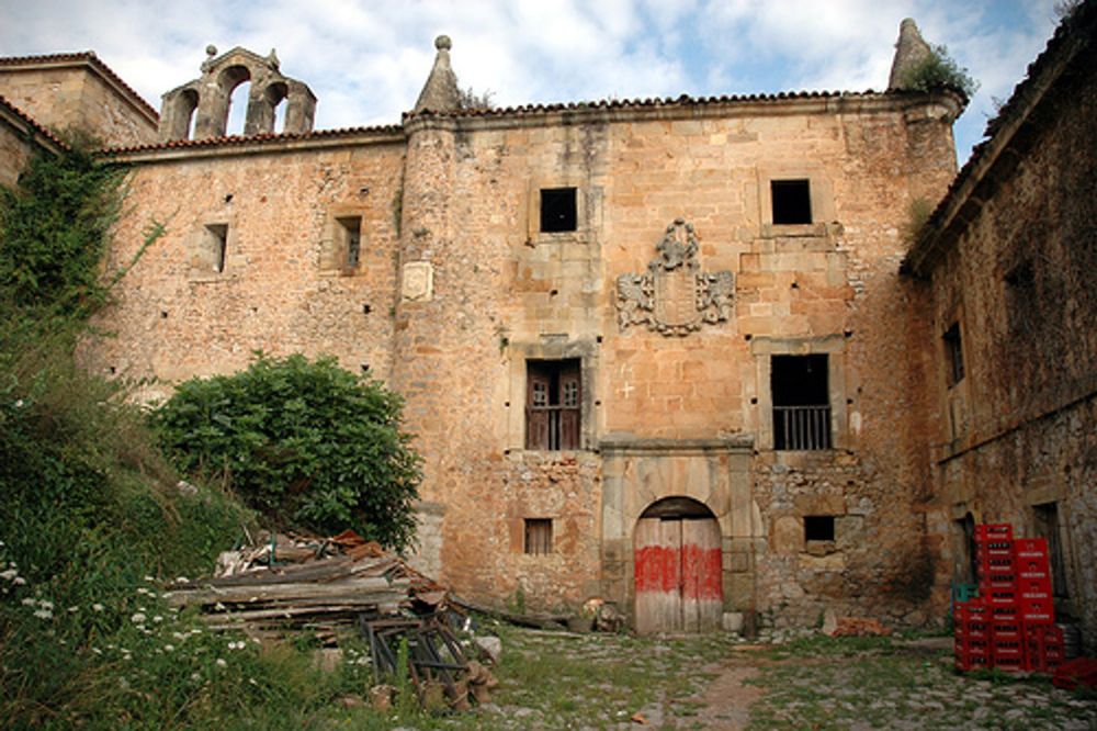 Local tourists replacing foreigners in Spain