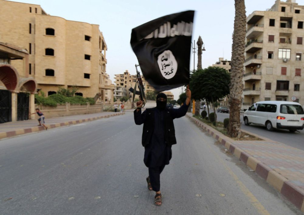 Islamic State targeted in 38 air strikes