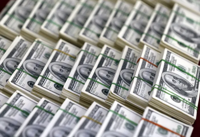 Greenback slumps after Fed comments