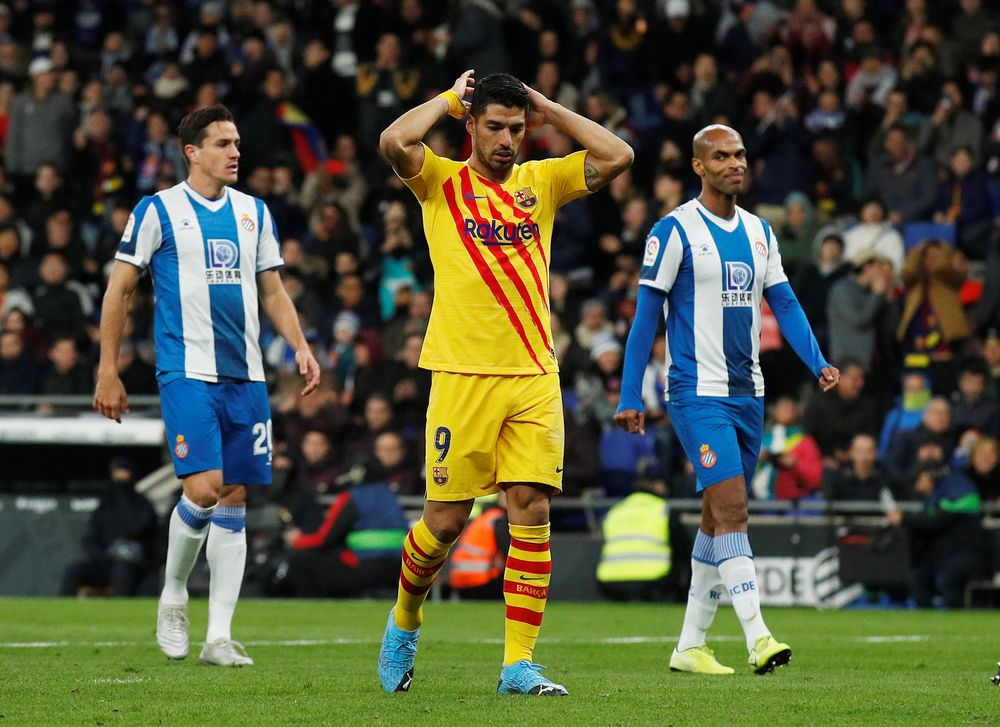 Late equaliser denies Barca derby win at Espanyol
