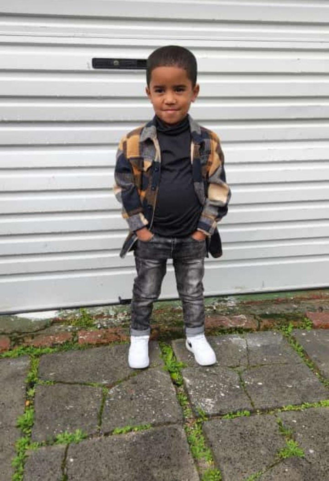 Boy, 6, shot in the chest: Gang crossfire victim ‘dreamed of being a cop’