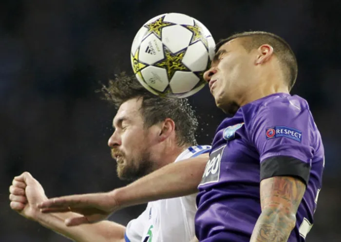 Porto reach the knockout stages