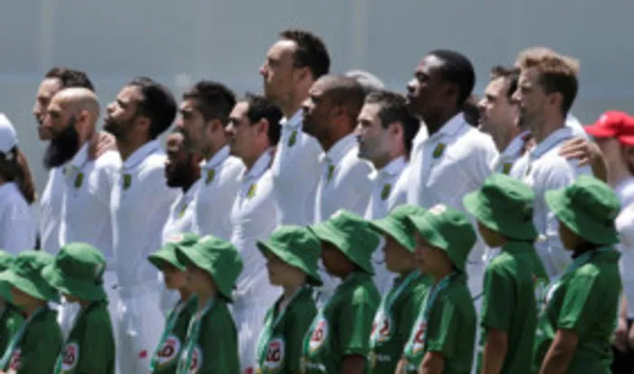 Faf chooses to bat first, debut for Shamsi