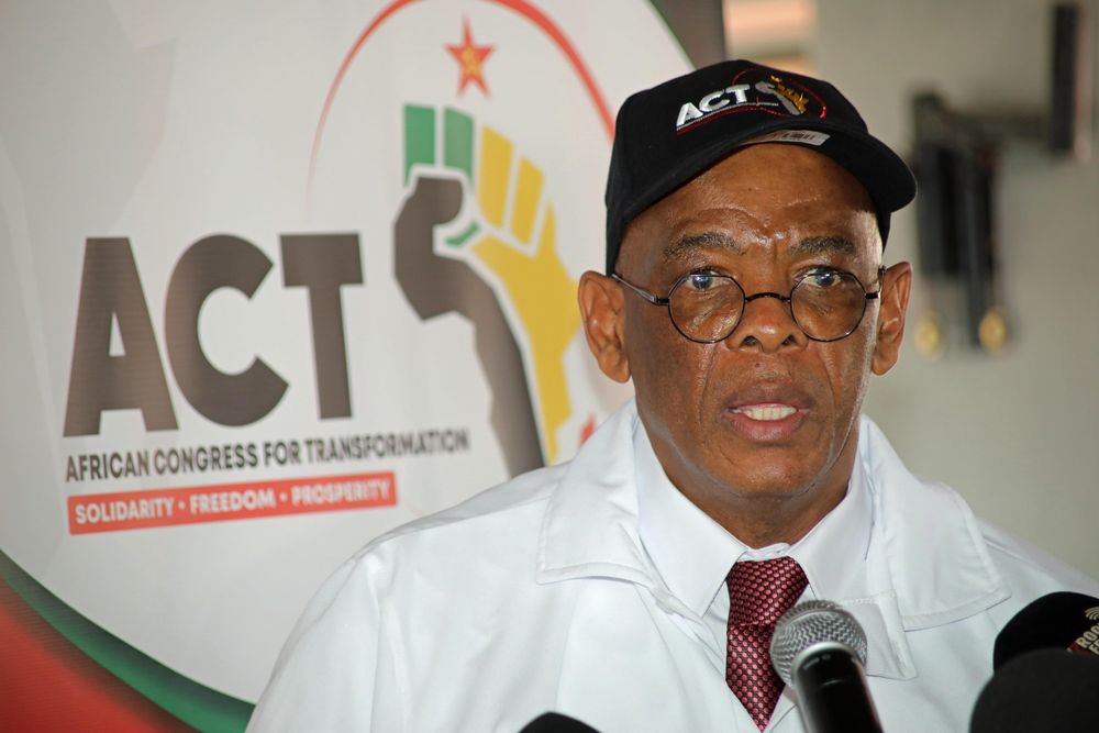 Magashule is a champion of the poor, says Sanco Free State