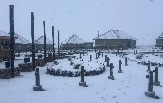 Travel advisory: Sani Pass closed due to heavy snowfall and hazardous ...