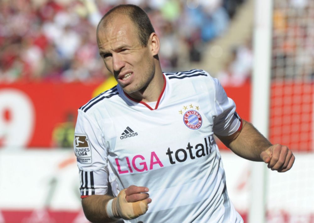 Robben, Afellay out of Dutch squad