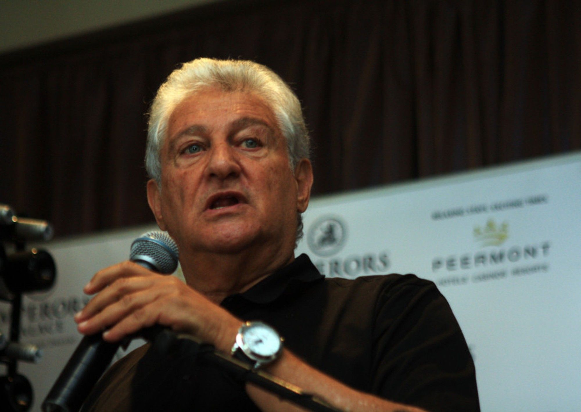 Rodney Berman calls for a Tshifhiwa Munyai v Lusanda Kominisi rematch