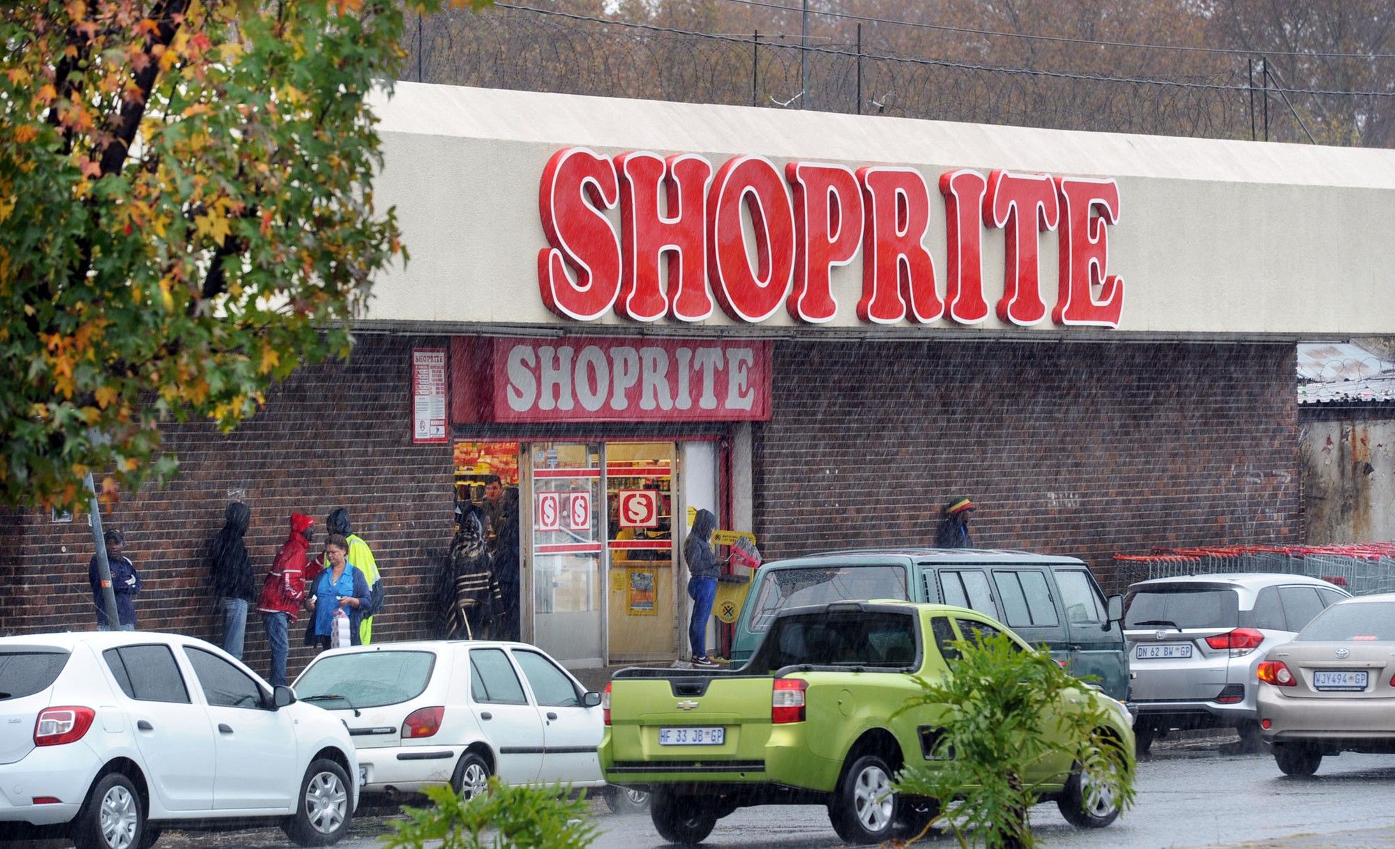 Shoprite continues to lead the pack