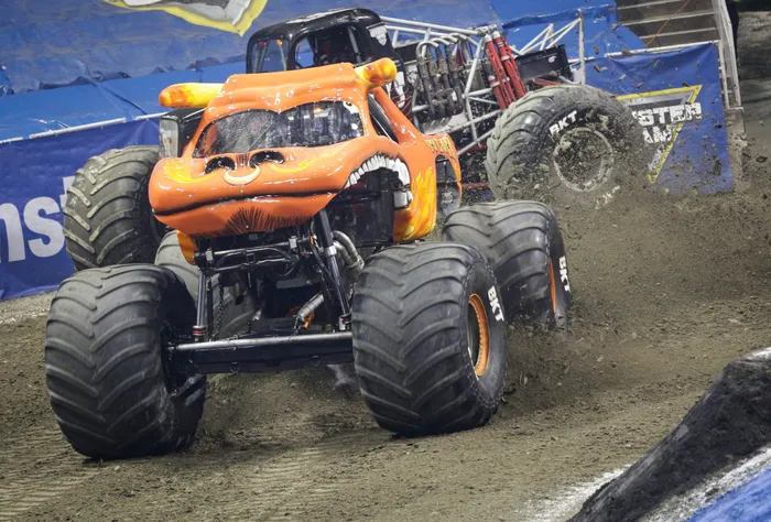 Monster trucks head to SA