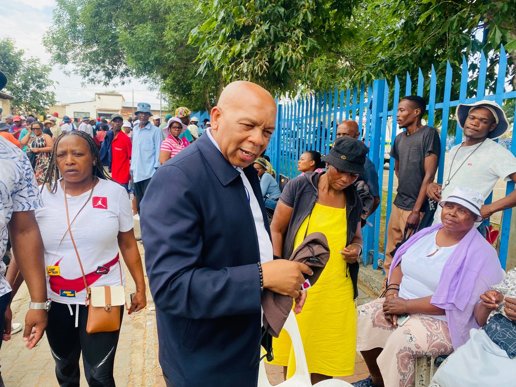 Electricity Minister Ramokgopa promises more staff in Soweto after man ...