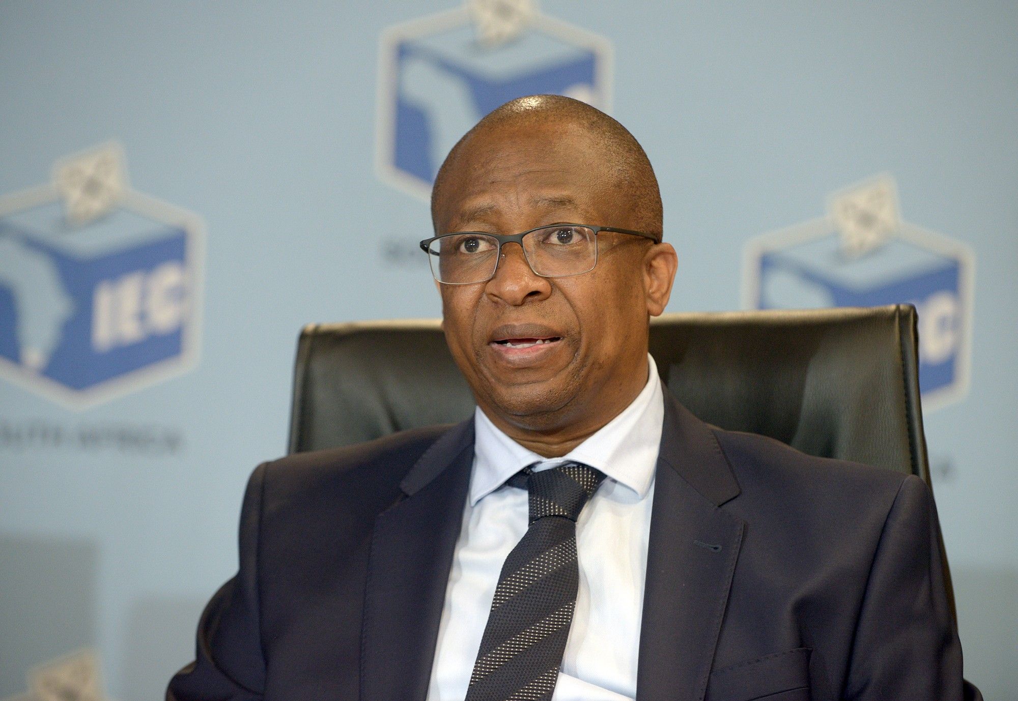 Ukubhimba kwezinhlelo kungabeka isithunzi se-IEC engcupheni