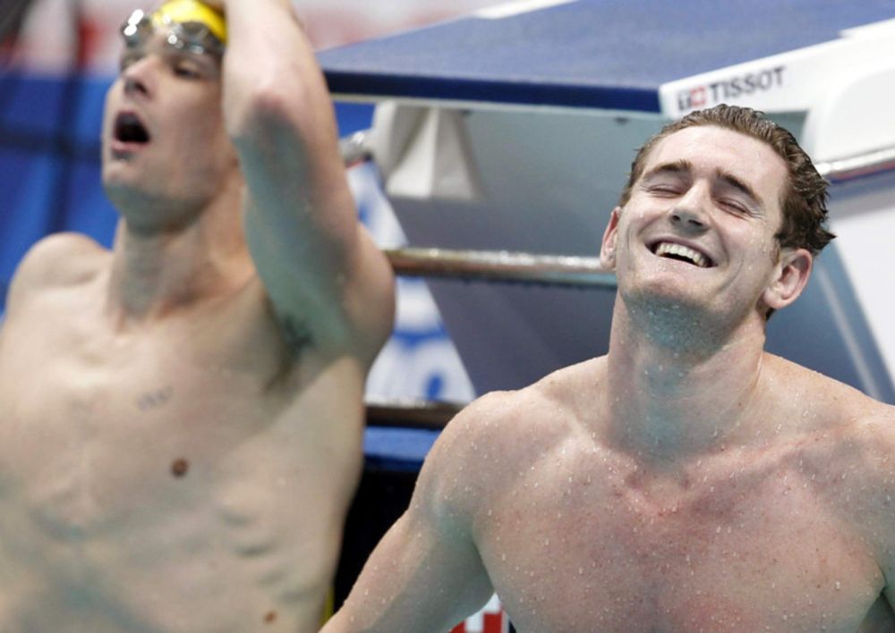 Cameron sets new CWG record