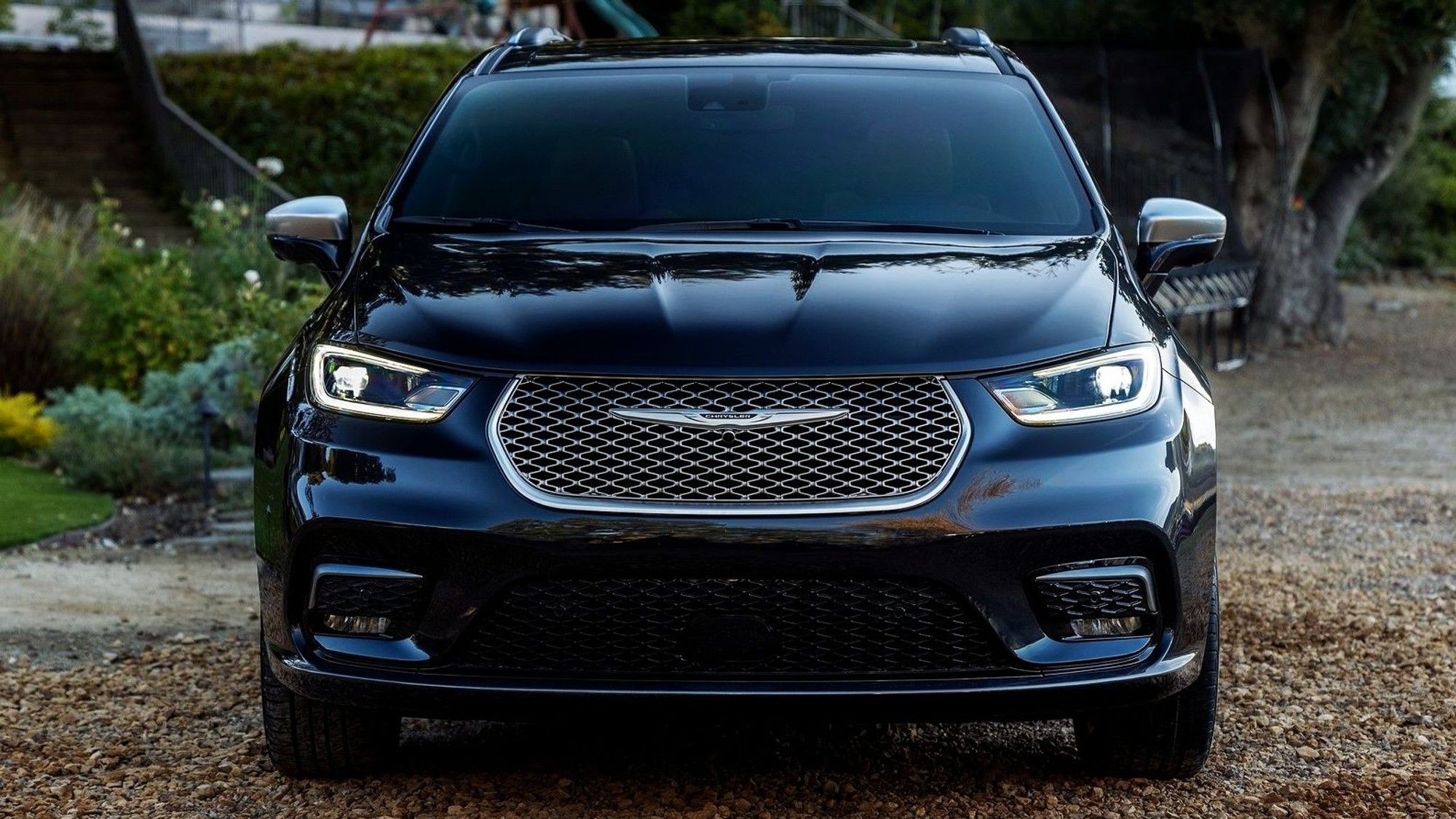 Chrysler and Lancia brands could face axe as FCA-PSA merger nears ...