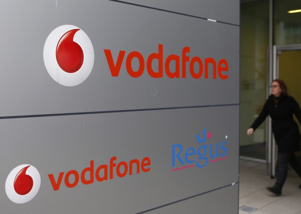 Vodafone confident on revenue outlook