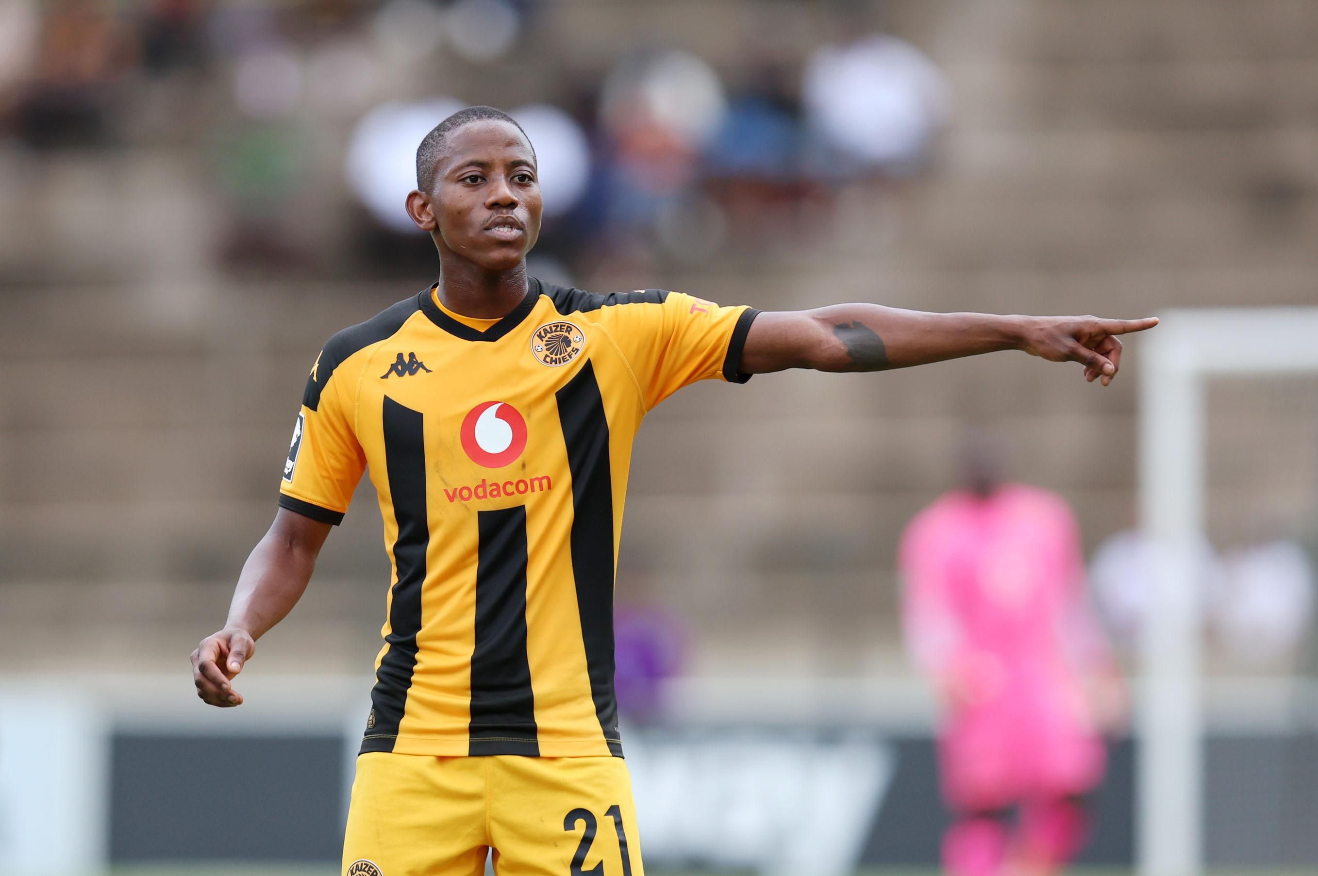 Kaizer Chiefs star Thabo Cele inspires fans with message of resilience