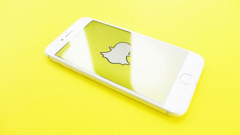 Snapchat begins age checks in Australia ahead of social media ban