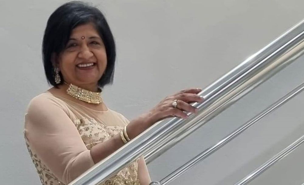 Woman killed after car battery thrown off bridge along the N3