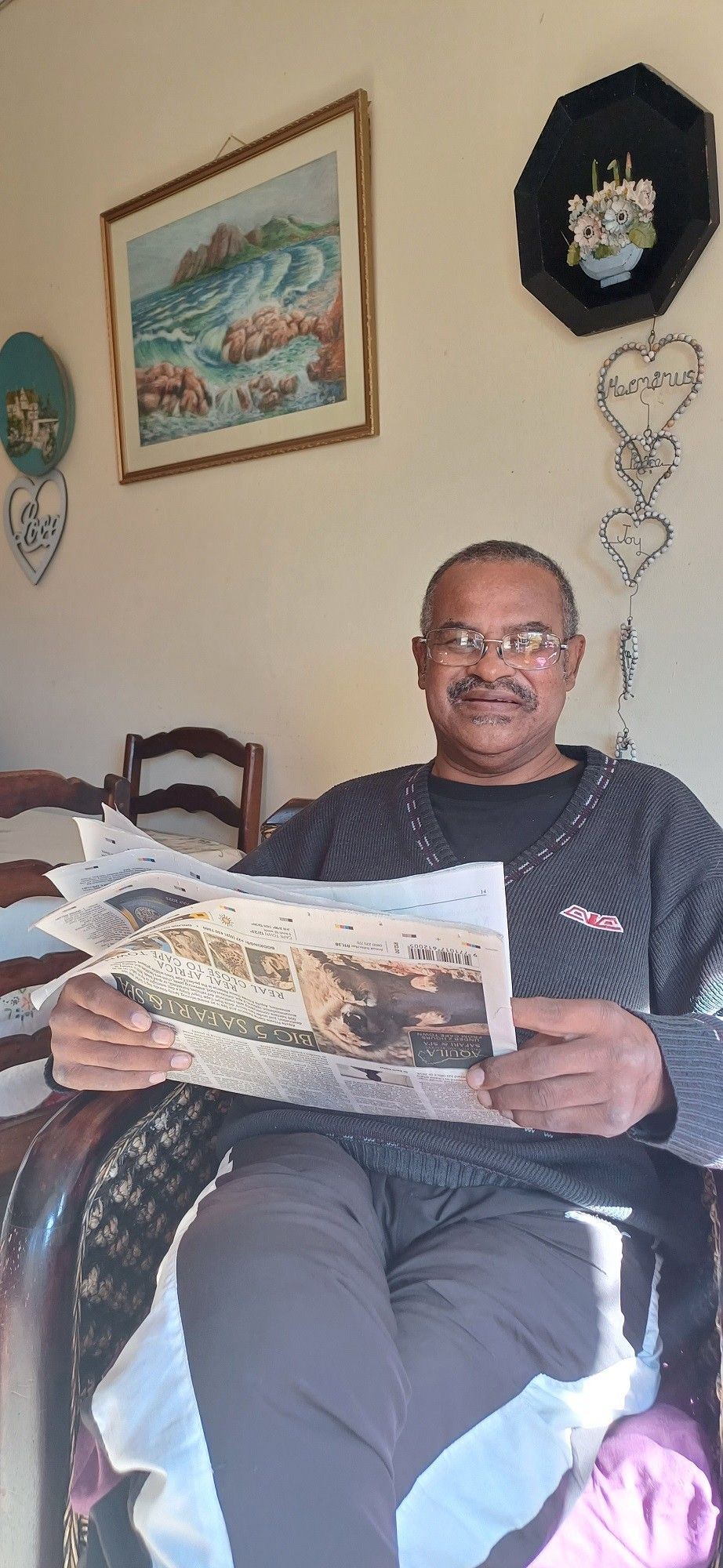 Sibelius High School teacher bows out after 44 years