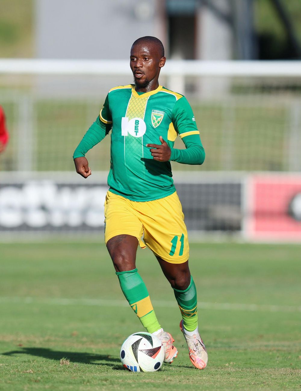 KZN Derby heats up as AmaZulu and Golden Arrows battle for top-eight ...