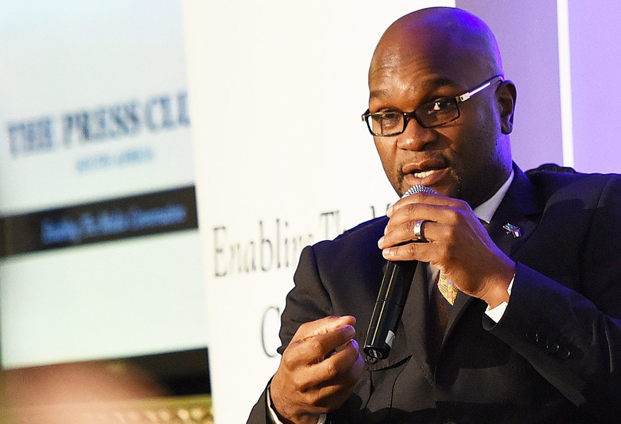 Great sign, as bilingual SASL dictionary tells it like it is