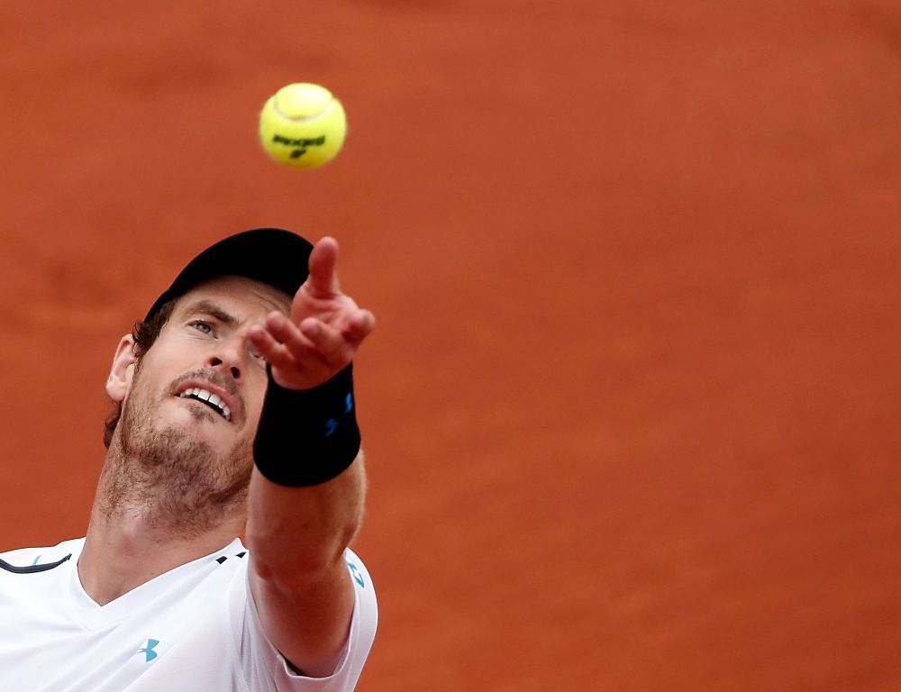 Murray doesn't need new coach says Henman