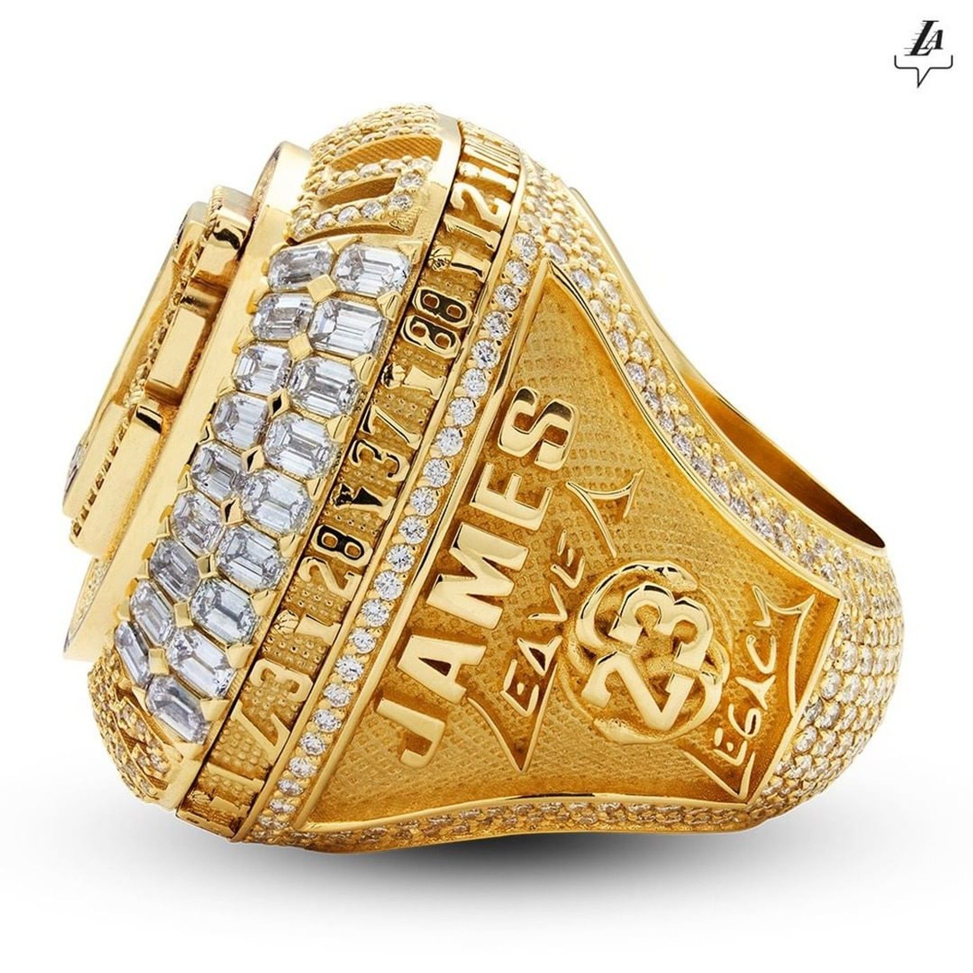 Lakers honour Kobe Bryant with their NBA Champion Ring
