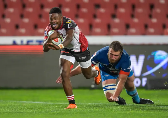 Wandisile Simelane’s happy feet give the Lions some attacking rhythm