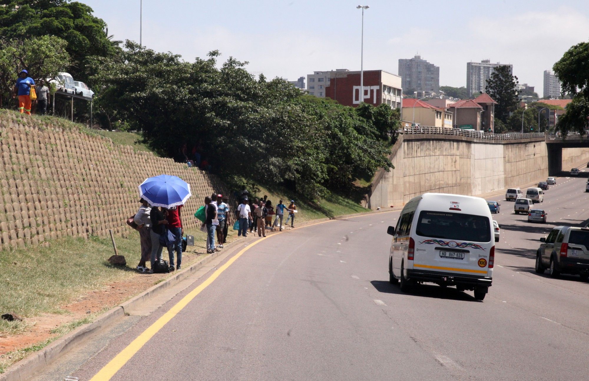 As a motorist, can I pick up a hitch-hiker? Santaco sets the record ...