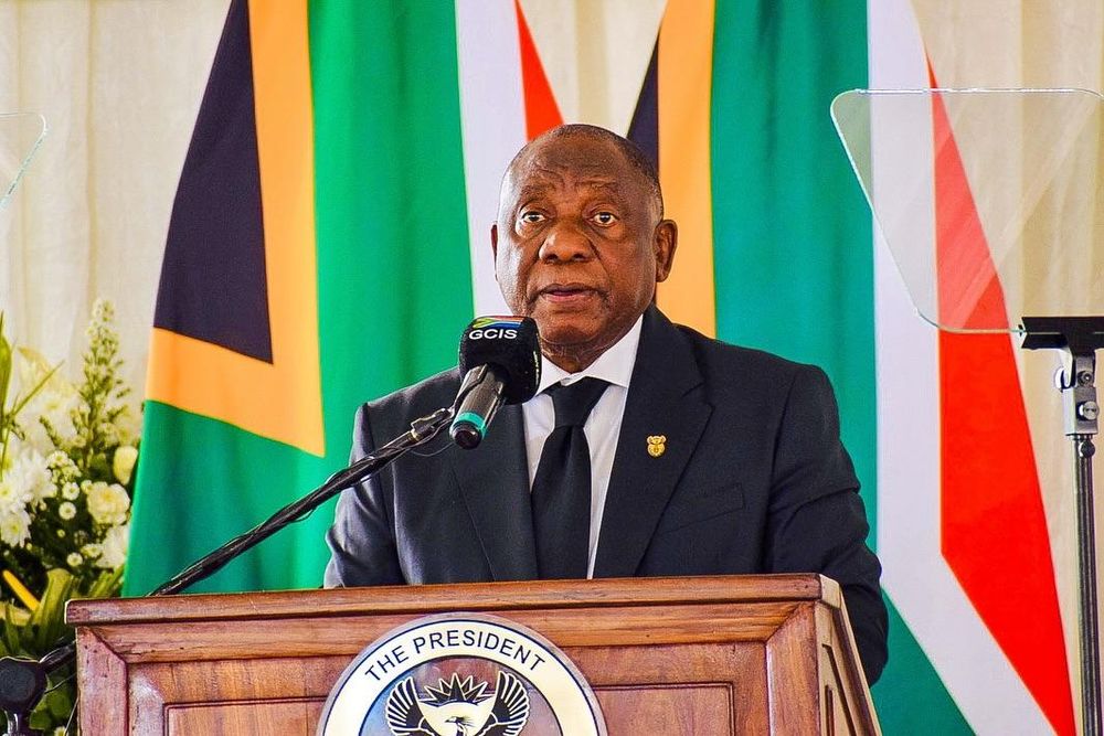 URamaphosa umchaze njengomntu obesisicaka soluntu uMnu. Mabuza ongasekhoyo