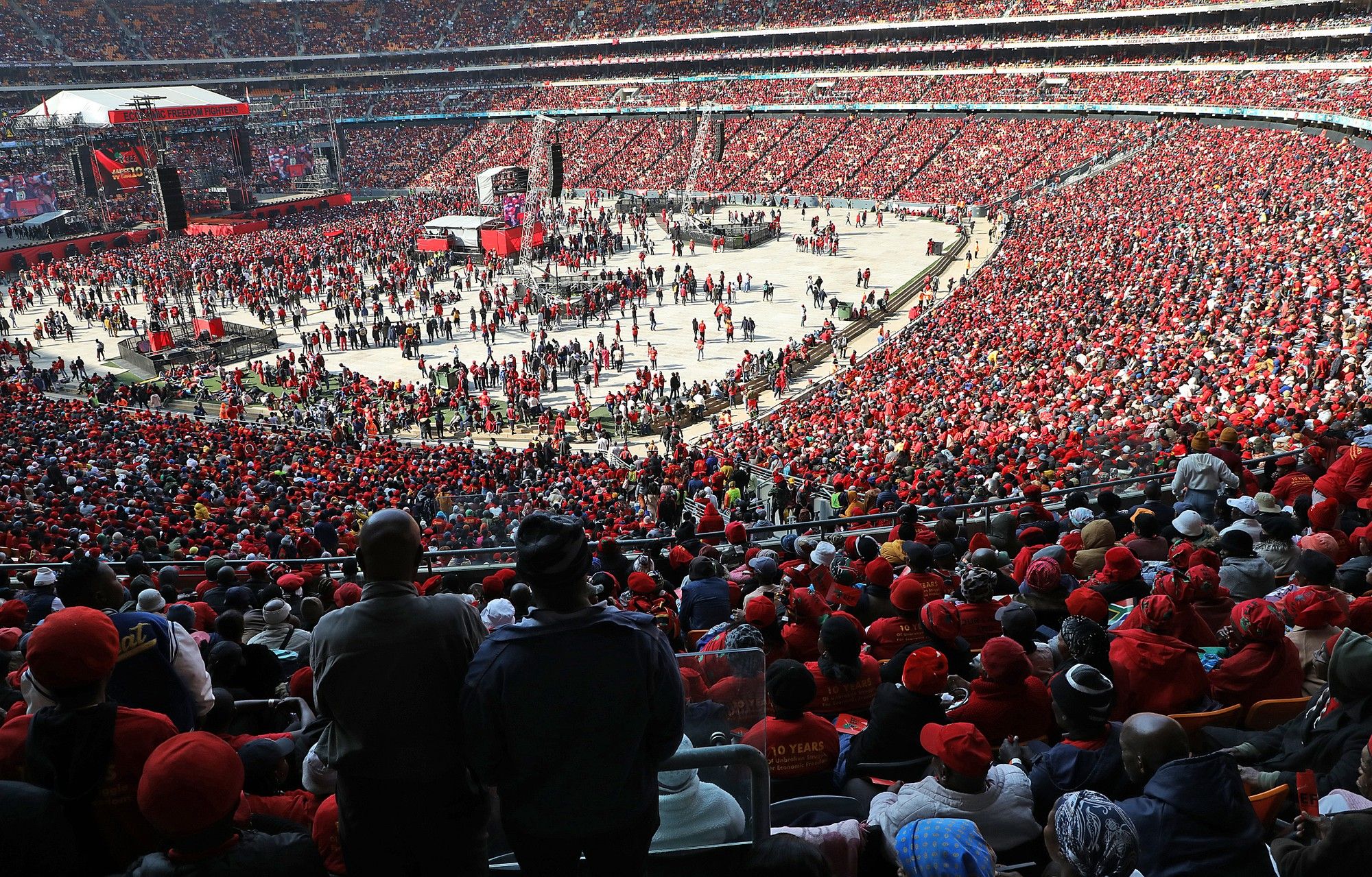 EFF man falls to death