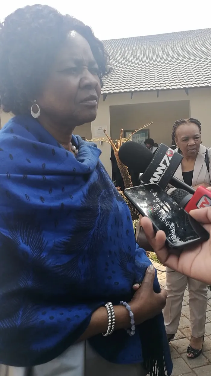 Home Affairs minister mum on Apleni spat