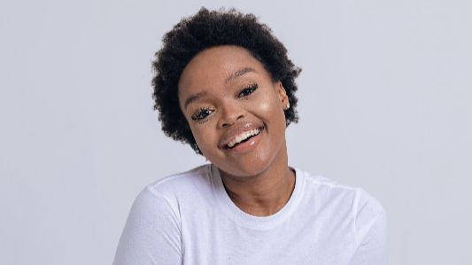 UNothando uchaza ngokunyamalala kuZalo asebuya kulo