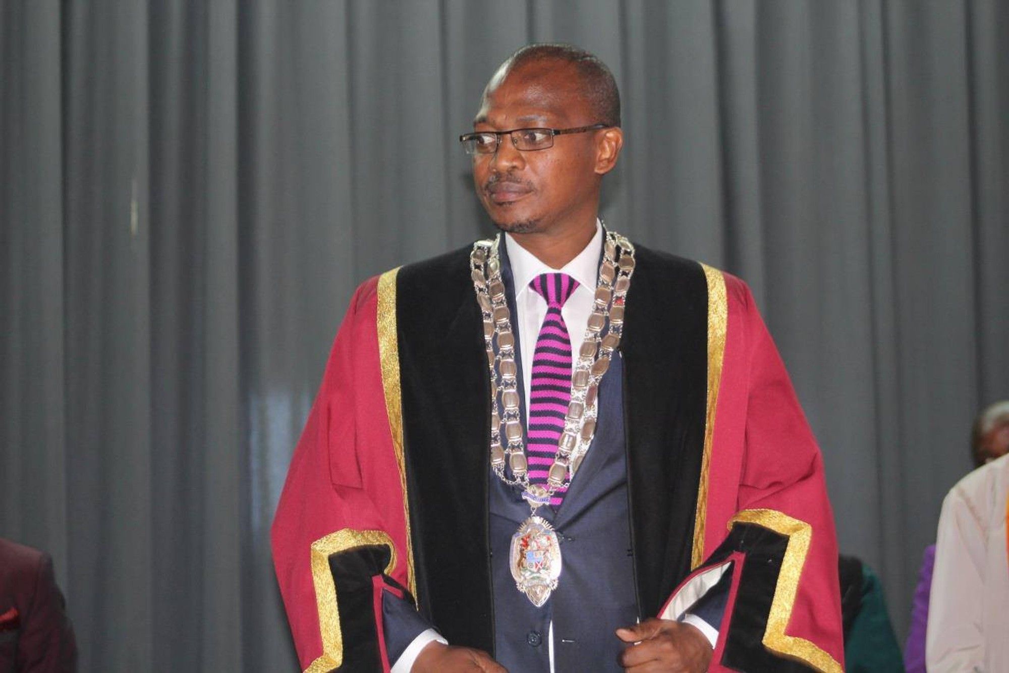 Newcastle mayor still getting R90k salary despite quitting