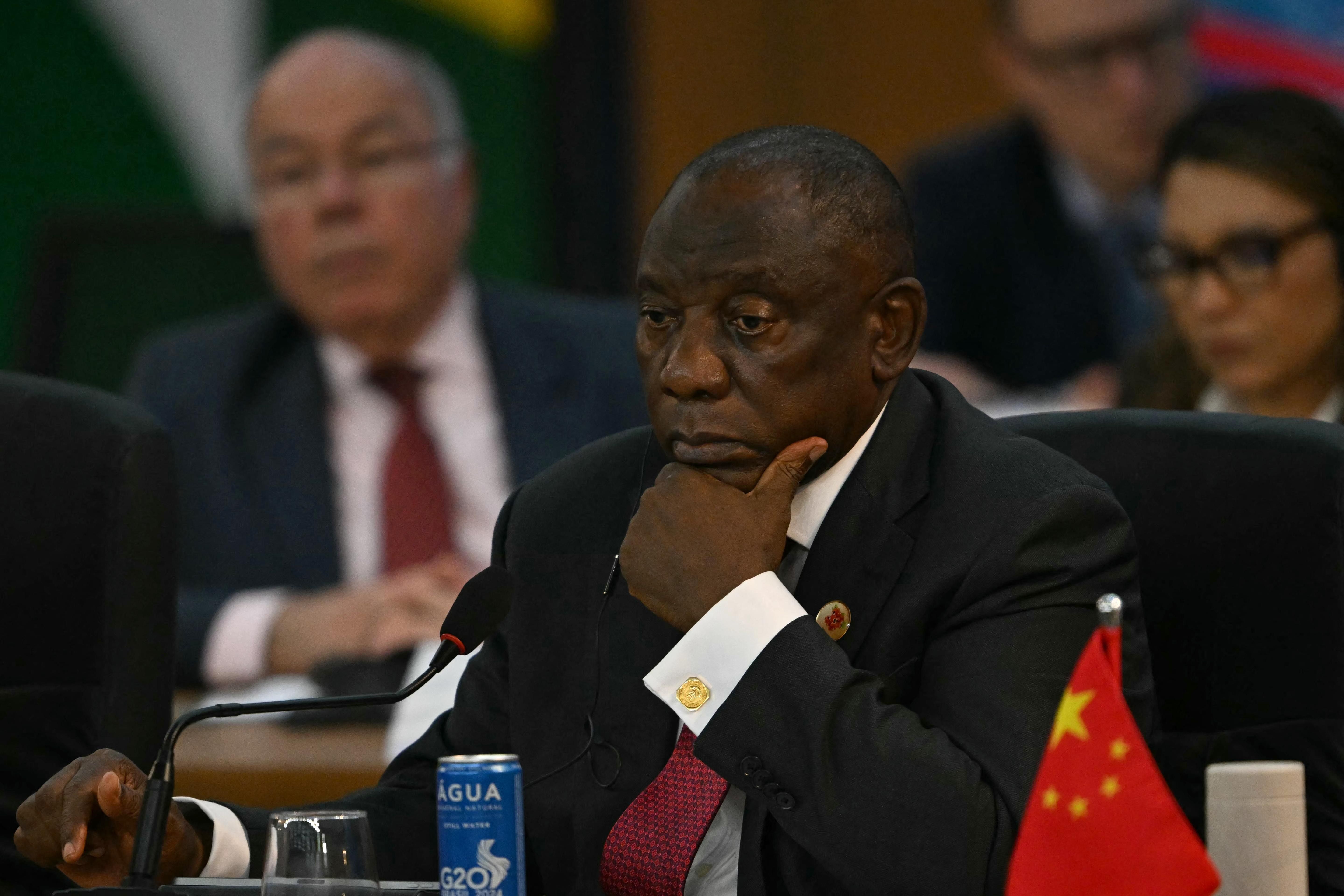 South Africa’s coalition government is at risk of crumbling: collapse ...