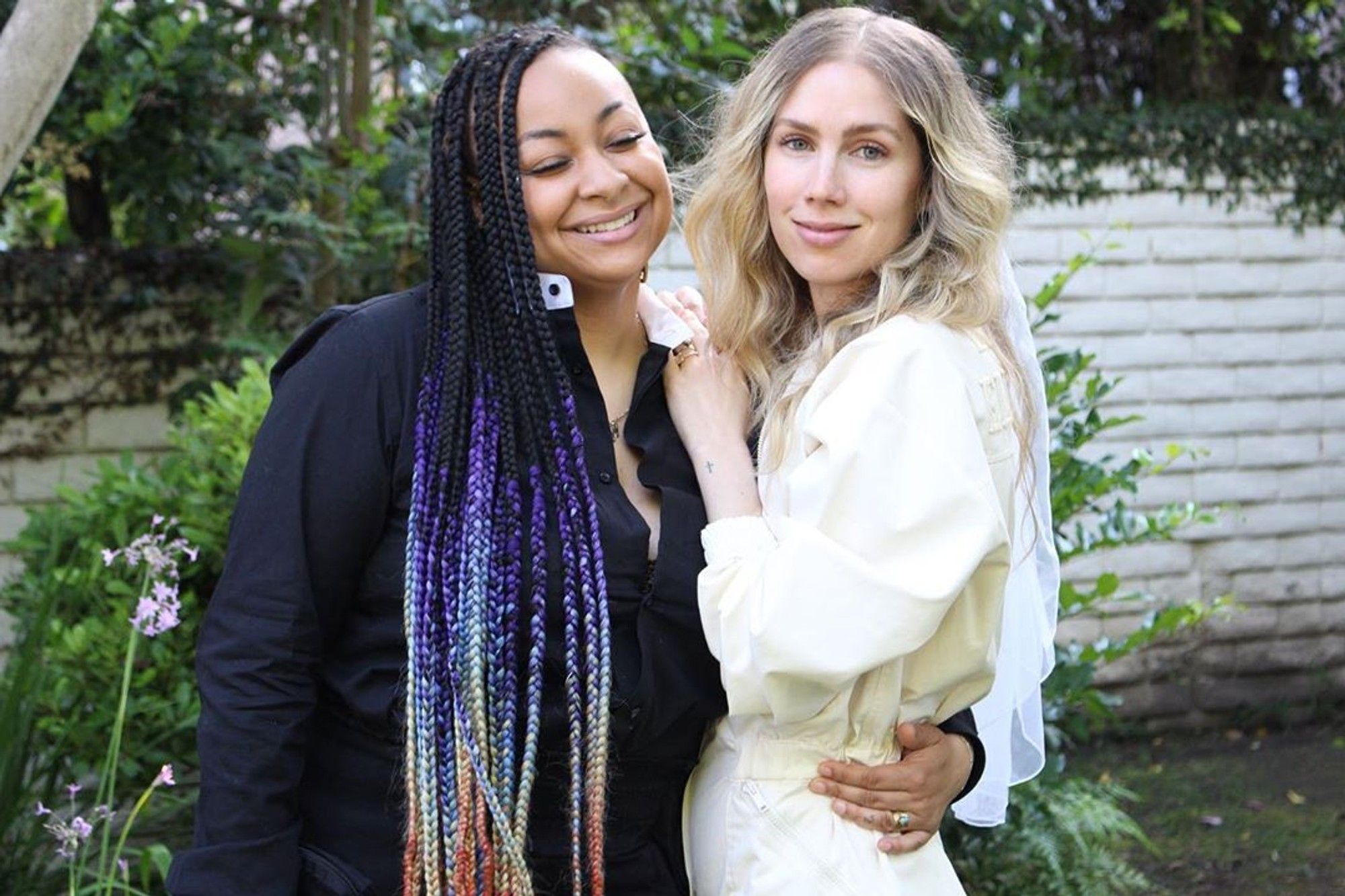 LOOK: Raven-Symoné marries Miranda Pearman-Maday