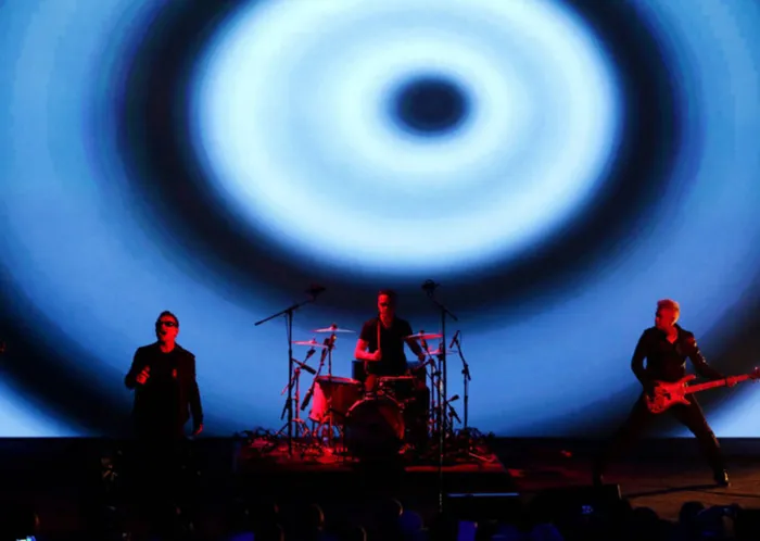 Apple gives tool to remove U2 album
