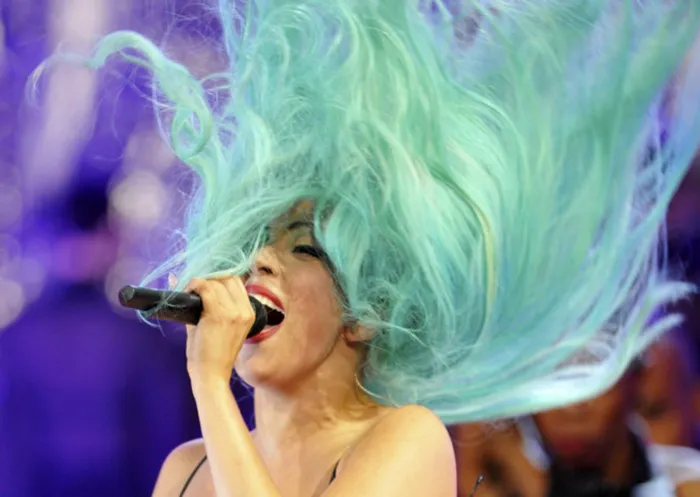 Lady Gaga admits bulimia battle