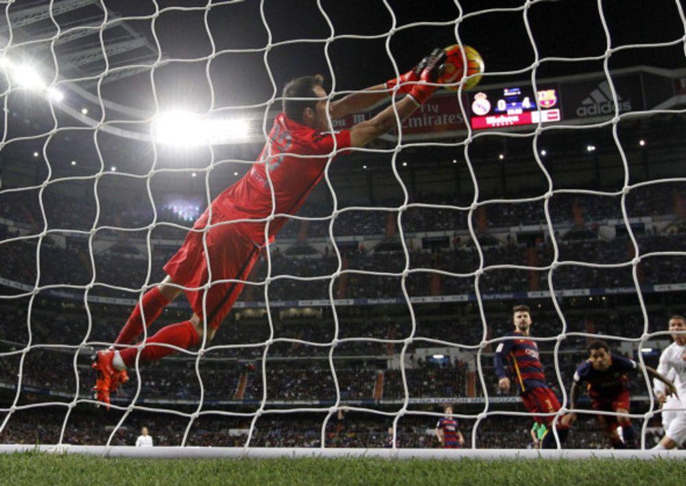 Bravo for Barca’s goalkeeper